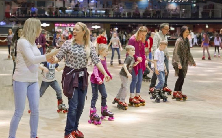 Rollerworld Skating, Roller Disco & Laser Quest Colchester | DX Rollerworld